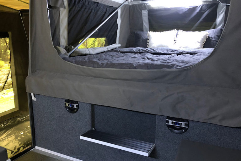 CAMPER TRAILERS T-REX X2 - Long Haul Campers