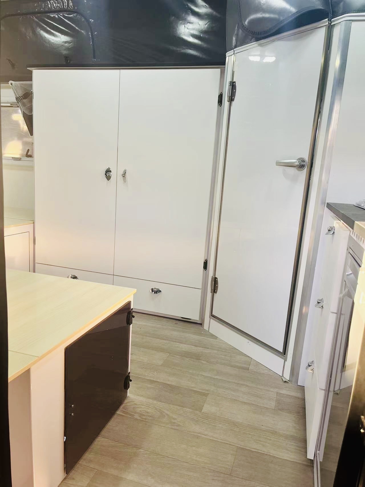 T14 - Long Haul Campers