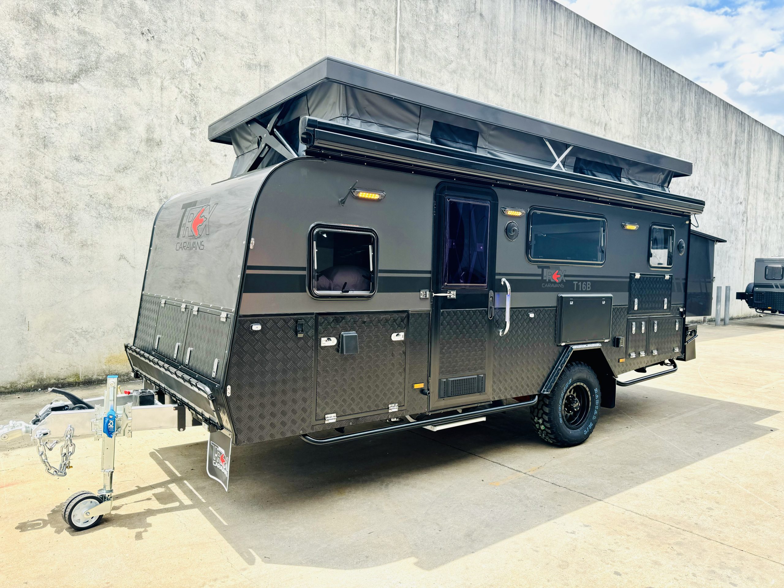 T-REX T16 Ensuite Bunks - Long Haul Campers